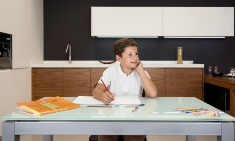 Daily Routine for Students: Staying Productive & Stress-Free