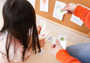 How to Improve Vocabulary Fast: 10 Practical Methods