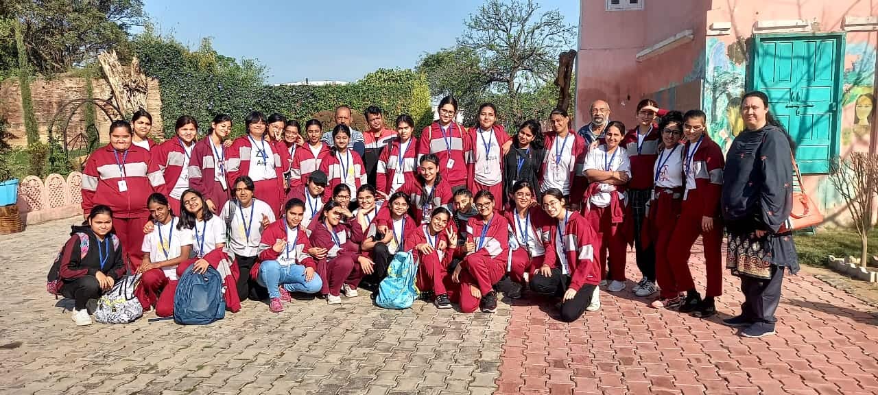 Visit to House of Lalpur